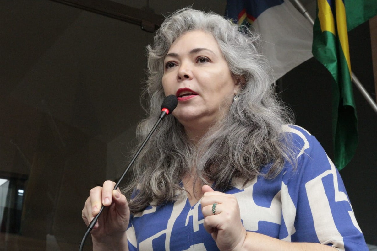 Liana Cirne ressalta 11 anos do Frevo como Patrimônio e repudia vídeo ...