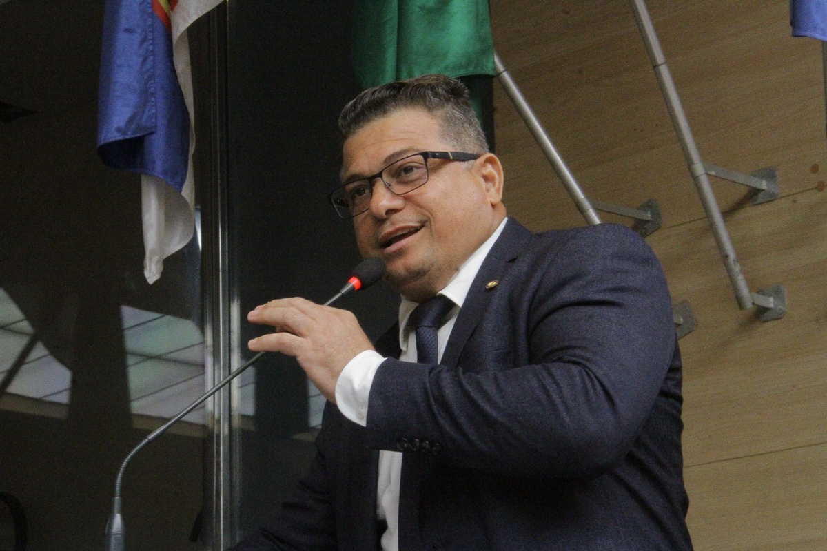 Júnior de Cleto rebate afirmações sobre MenteInovadora e enfatiza obra ...